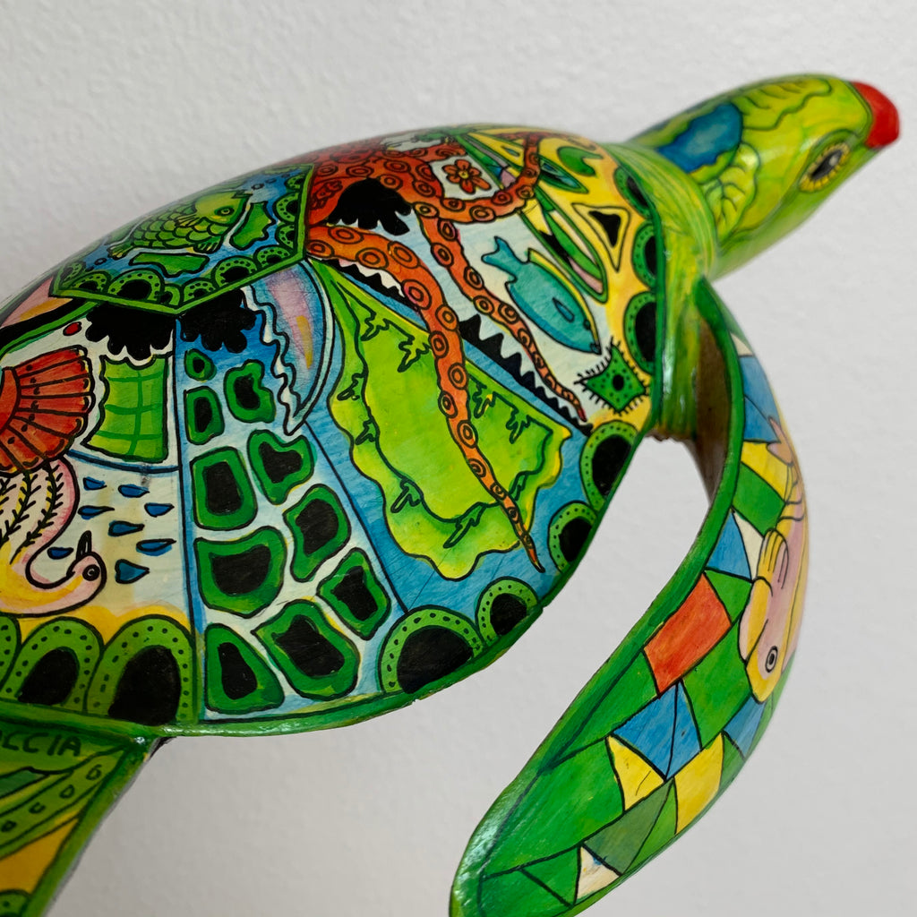 Sea Turtle Carving – EarthArt International